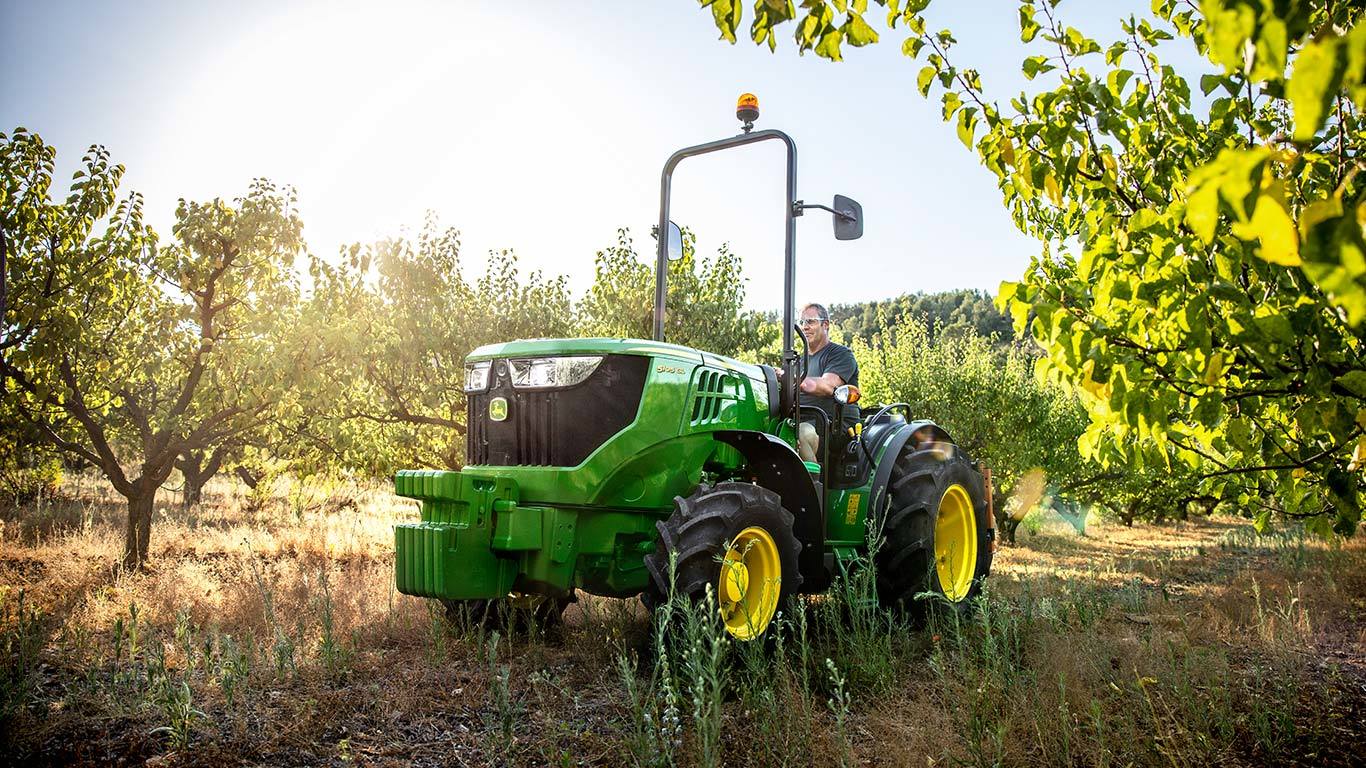 5105GL | Traktori serije 5G za visoko vrijedne usjeve | John Deere HR